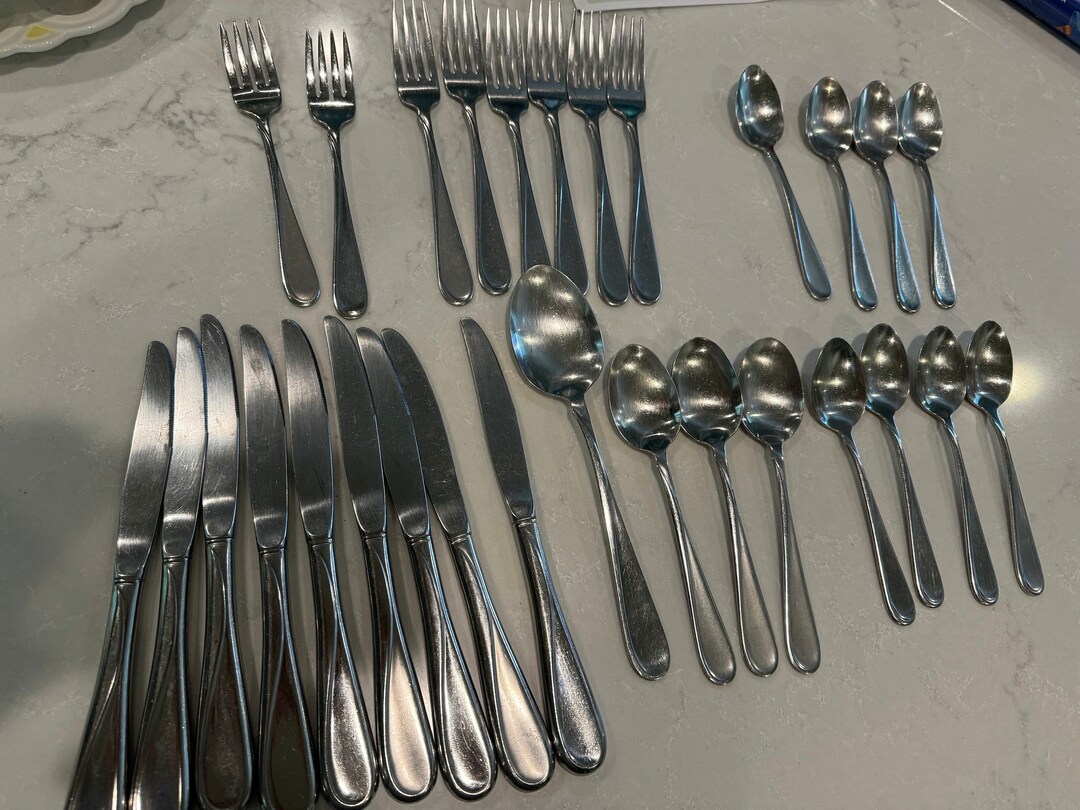 Oneida Silverware Flight Pattern 29 Pieces - Etsy