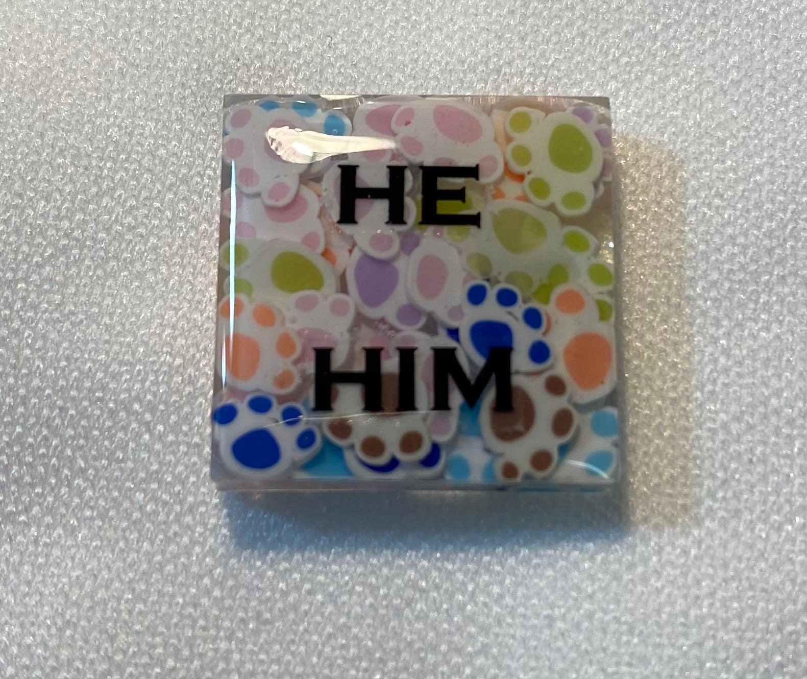 Furry Pronoun Paw Pins - Etsy