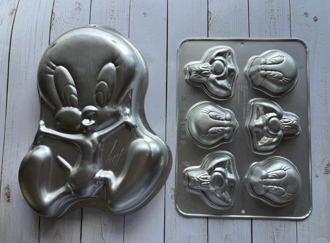 Vintage Looney Tunes Tweety Wilton Cake Pan With Tweety - Sylvester ...