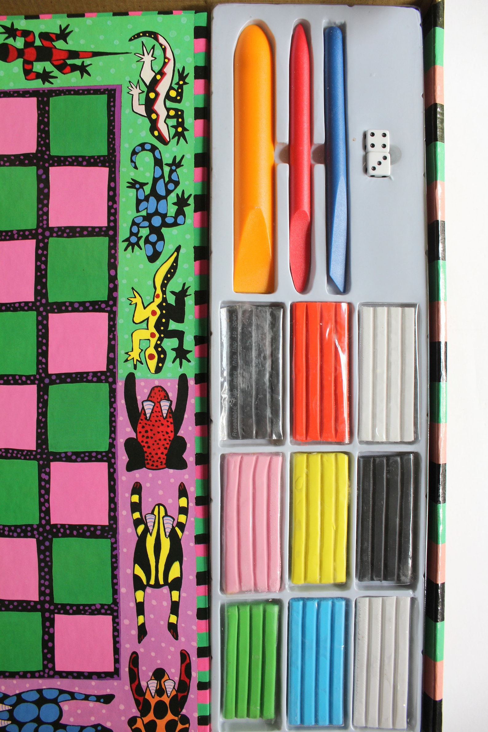 Vintage New Cosmic Frog Backgammon and Checkers Board Game Craft Kit ...