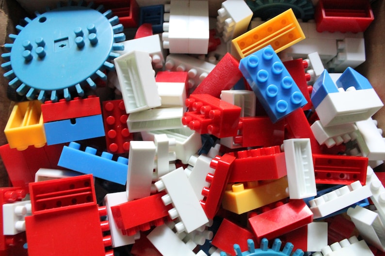 Vintage Entex Plastic Colored Loc Bloc 700 Piece Block Toy Set | Etsy