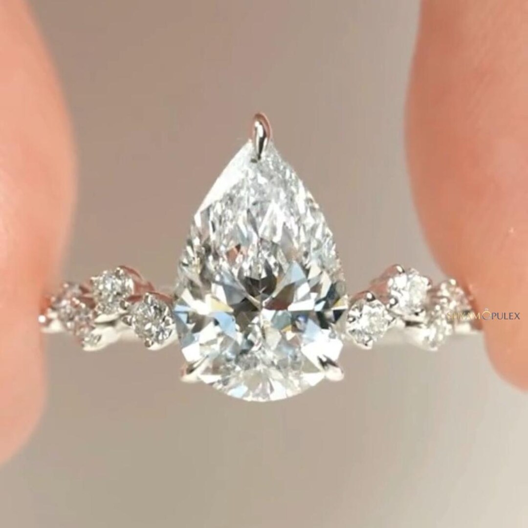 2.5CT Pear Cut Moissanite Ring, Hidden Halo, Round Side Stones, Floral ...