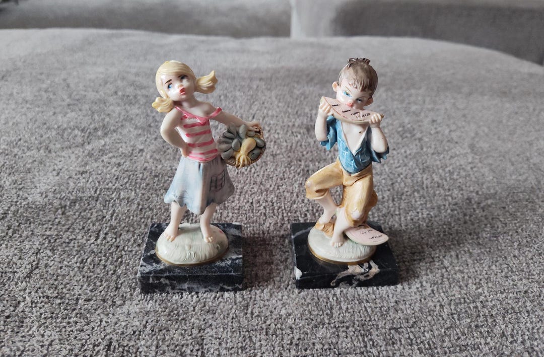 Fontanini Boy and Girl Figurines | Depose Italy With Spider Mark ...