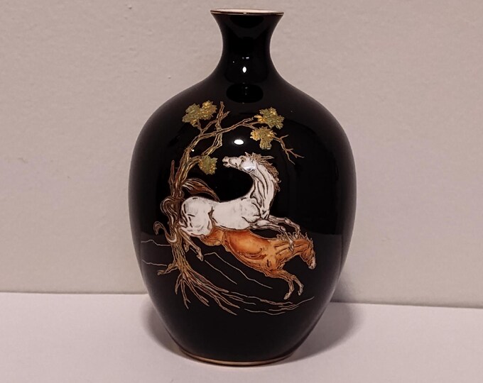 Vintage Crown Devon Fieldings Pegasus Black Ceramic Vase | Made in ...