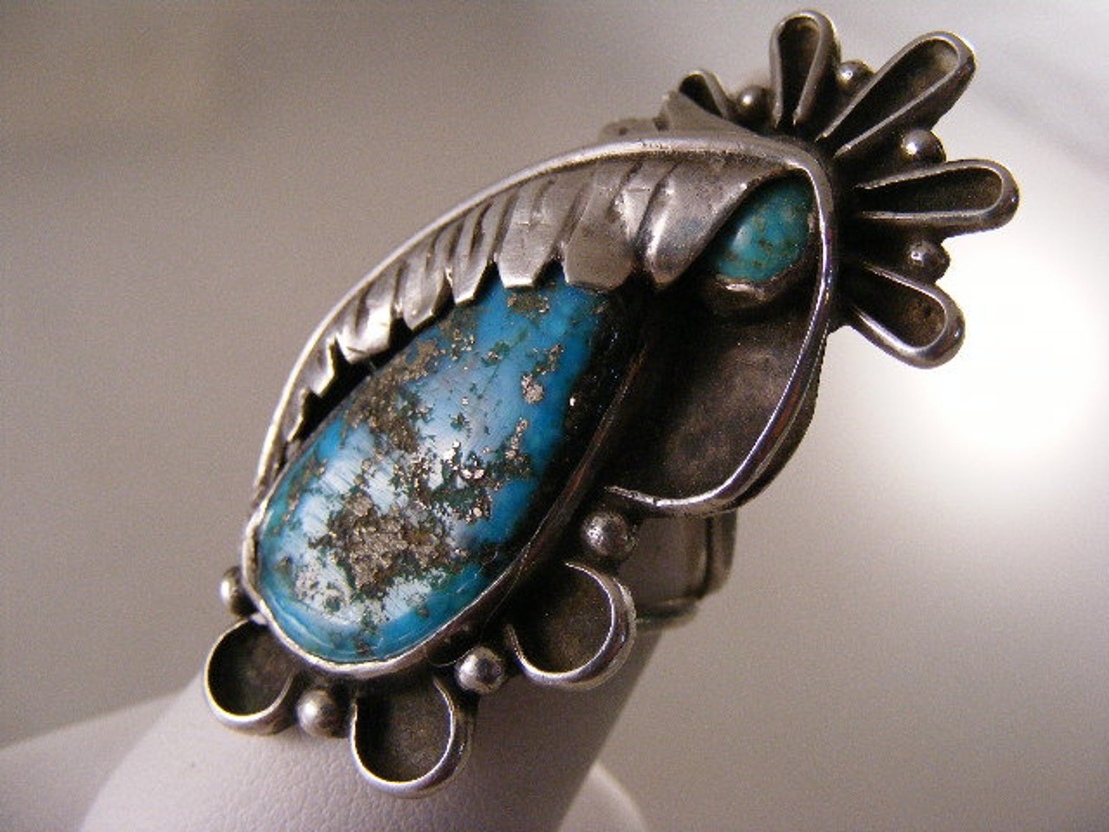 Vintage Signed Native American Turquoise Feather Ring..... Lot 4022 - Etsy