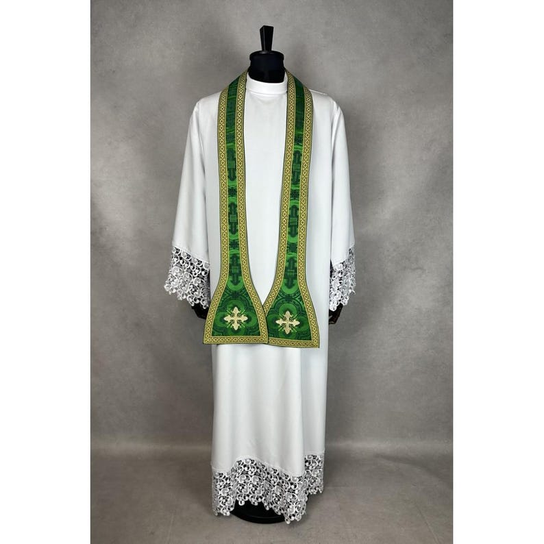 Roman Chasuble Set With Stole Maniple Burse and Chalice Veil for ...