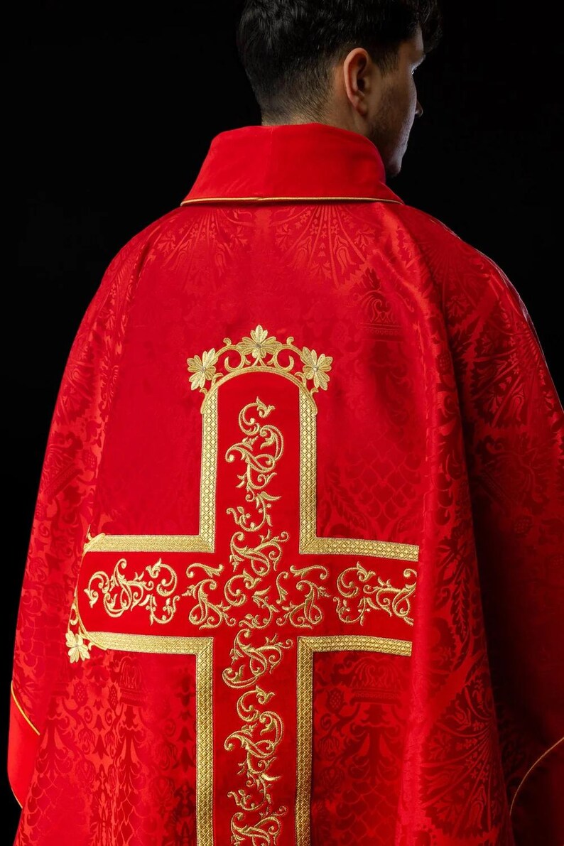 Red Priest Chasuble Embroidered Crucifixion Jesus Christ Liturgical ...