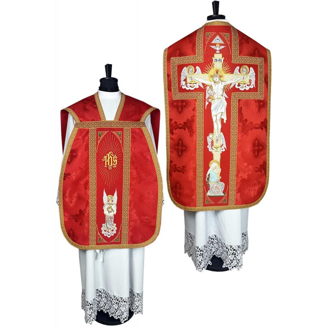 Roman Red Chasuble Christ Crucified Set With Stole, Maniple, Burse ...