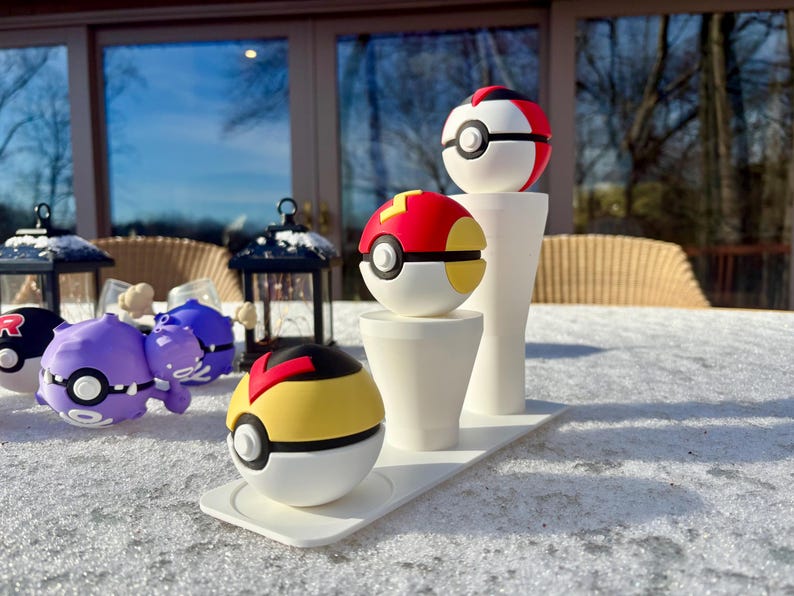 Pokeball Display Stand, 3D Printed Display Stand for Collectables - Etsy