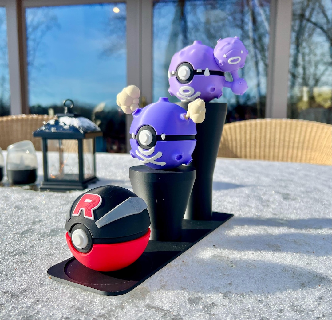 Pokeball Display Stand, 3D Printed Display Stand for Collectables - Etsy