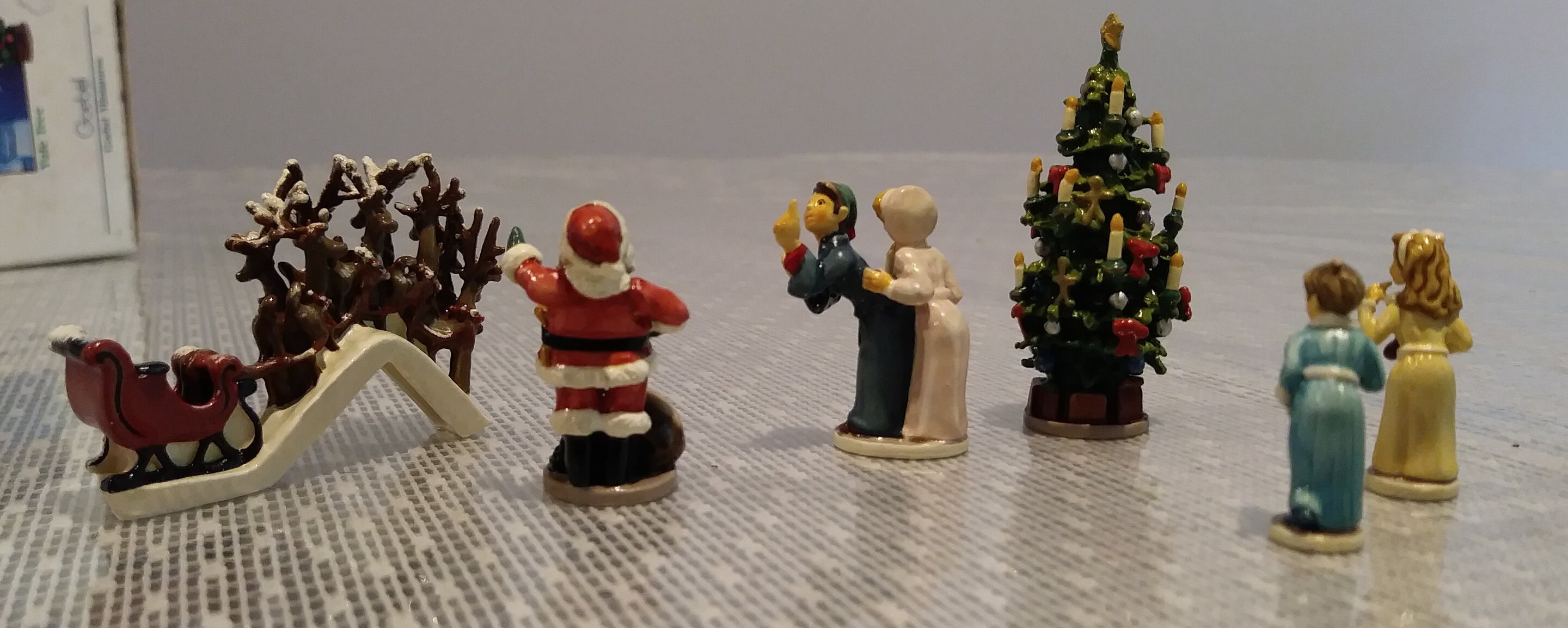 Robert Olszewski Goebel Complete Set of 6 Figurines " up to the House ...