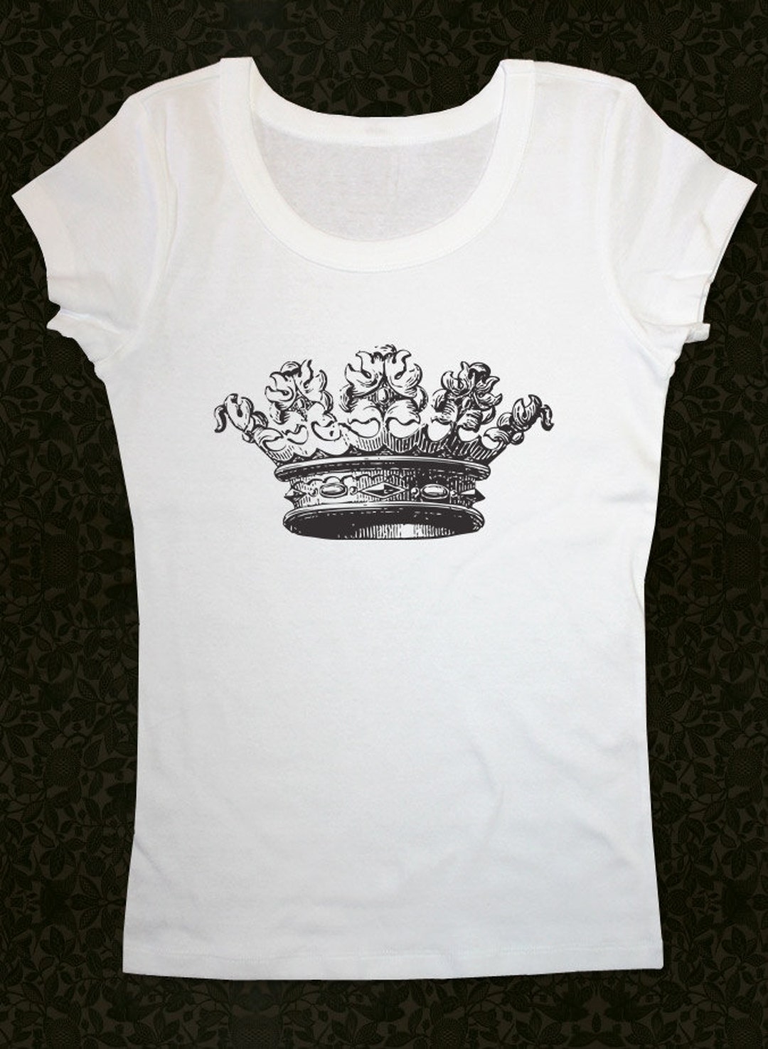 Crown 15 - Women's Short Sleeve Scoop Neck Cotton T-shirt Contoured Fit ...