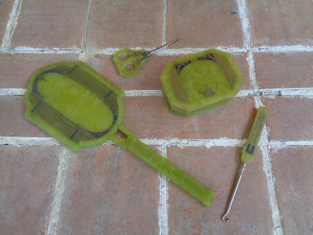 Lot of 4, Vanity Set Art Y Zan Bakelite Dresser Hand Held 1920's Mirror ...