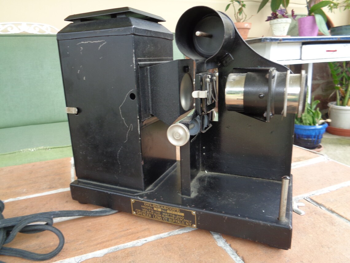 Vintage Art Deco Delineascope Projector Movie Film Model M | Etsy