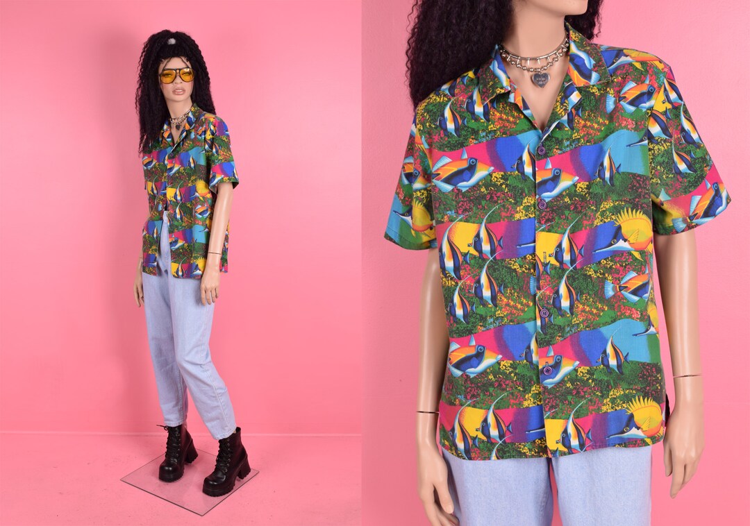 Vintage 90s Tropical Fish Print Shirt/ Gender-neutral Small/ 1990s ...