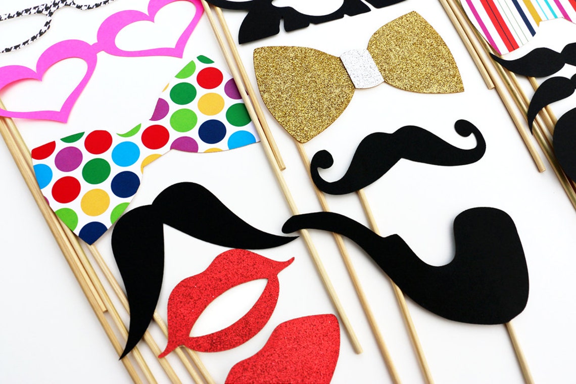 Photo Booth Props - 20 Piece Photobooth Party Set With GLITTER ...