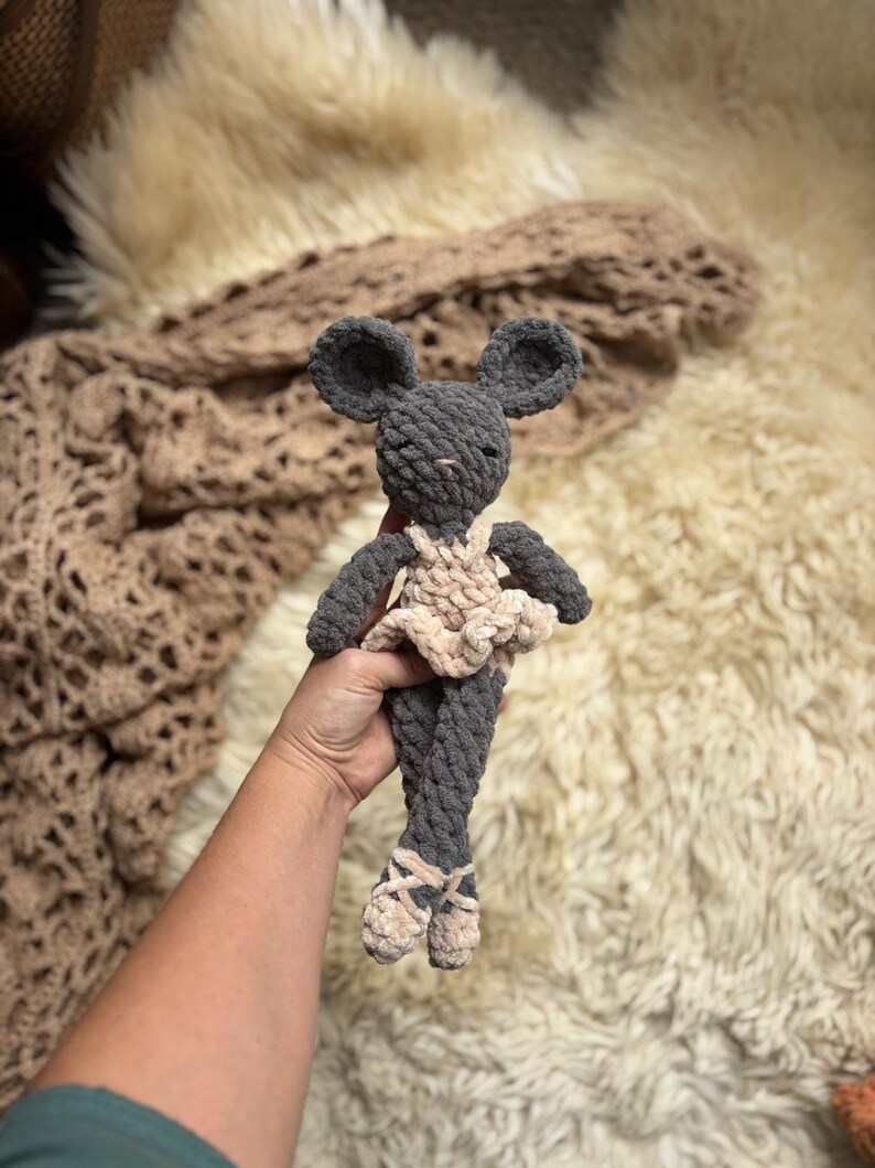 Fable Crochet Animal, Angelina Ballerina Crochet Mouse • Amigurumi ...