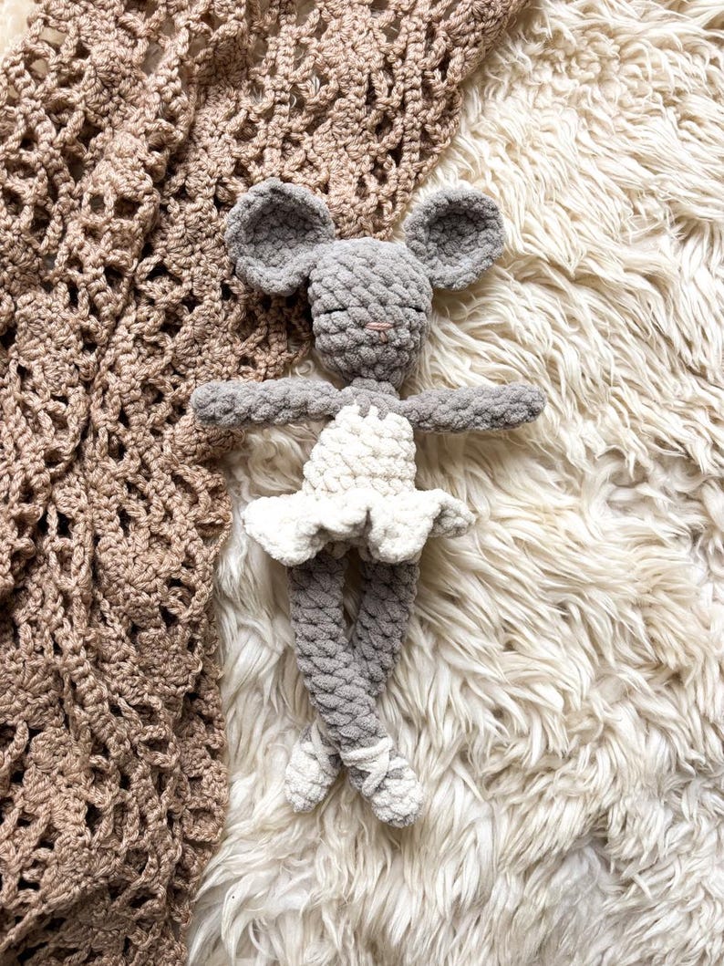 Angelina Ballerina Mouse, Crochet Mouse Ballerina • Soft Amigurumi ...
