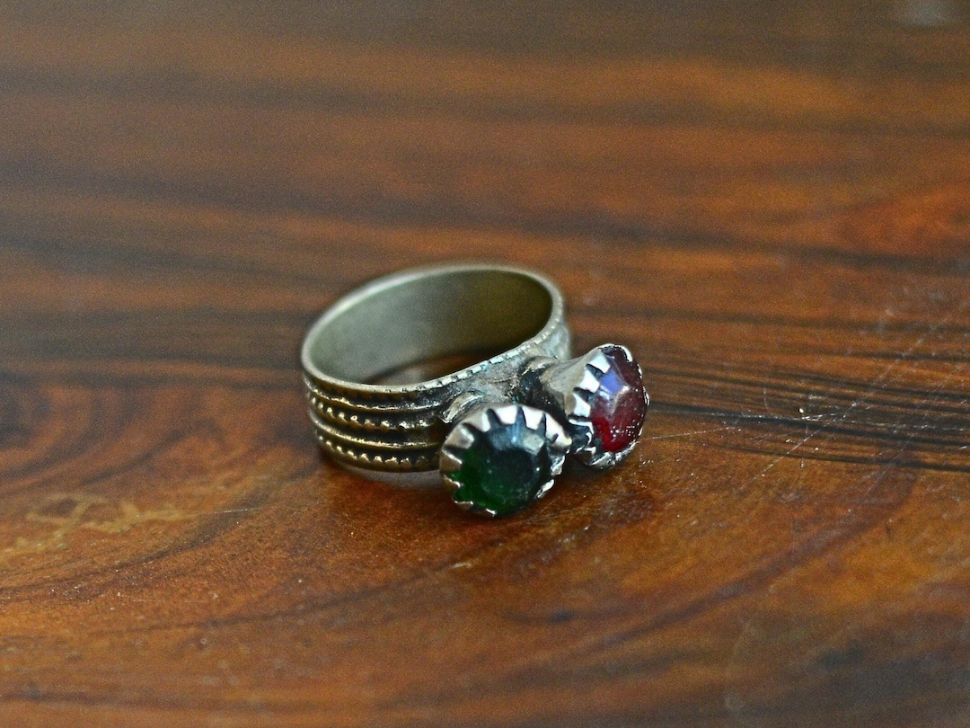 Old and Rare Vintage Kuchi Ring Red Green Kuchi Ring Tribal Belly Dance ...