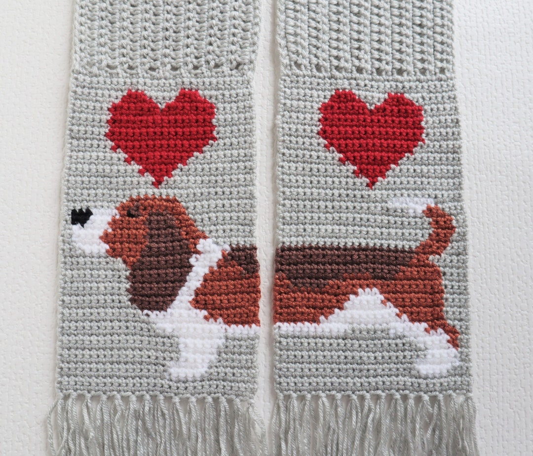 Basset Hound Crochet Pattern. DIY Scarf With Hearts and a Hound Dog ...