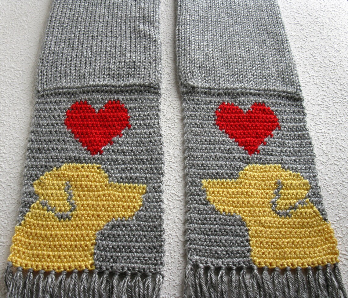 Yellow Labrador Retriever Scarf. Gray Knit Scarf With Red - Etsy