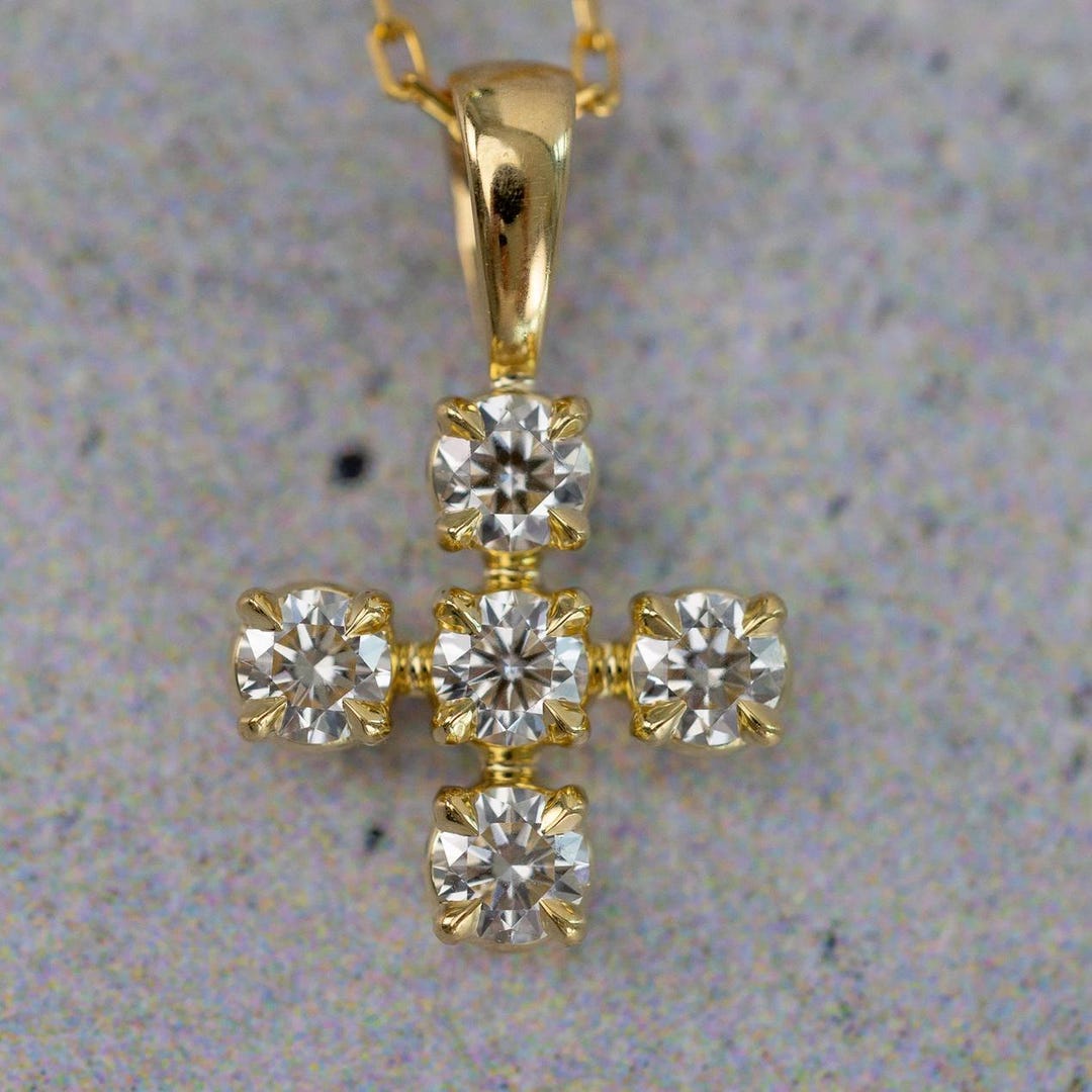 Lab Created Diamond Cross Pendant – 2.50 Ct White Round Brilliant Cut ...