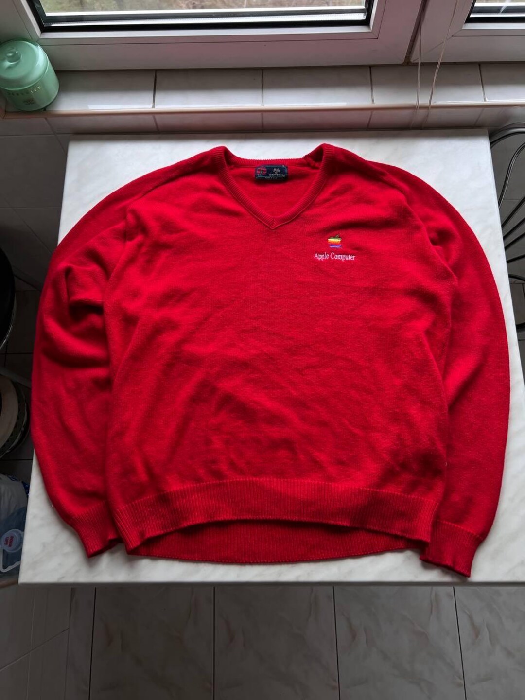 VTG 90s Apple Computer Rainbow Logo Sweater V-neck Knit Wear Red Sz XL ...