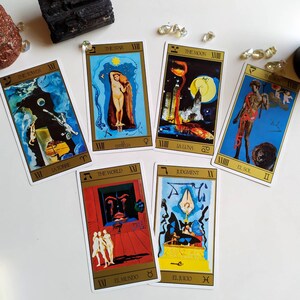 Vintage 1980s Salvador Dali Tarot Cards, Universal Dali Tarot, 1980s, Raro, Edición De Oro ...