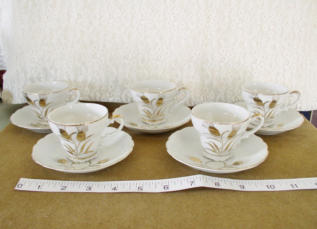 Vintage Miniature Tea Set with Creamer and Sugar Bowl.......Vintage ...