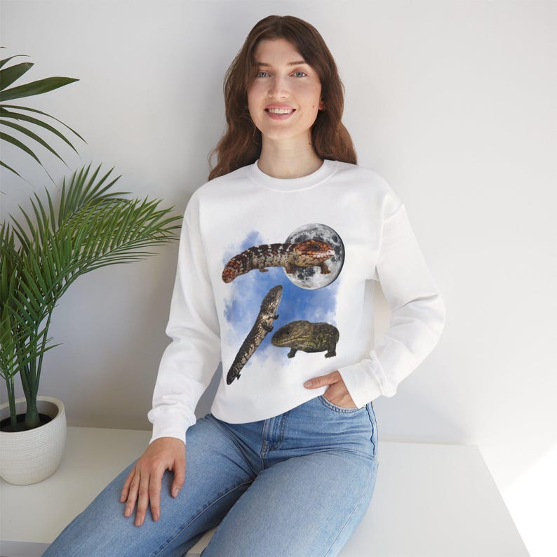 Vintage Shingleback Skink Moon Shirt, Retro Reptile Graphic Tee ...