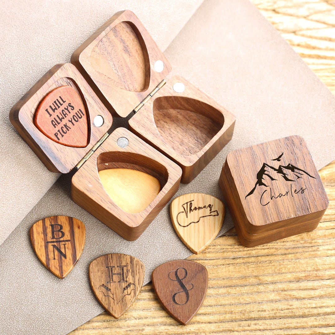 Personalized Wooden Guitar Pick Set: Custom Engraved Walnut Case - Etsy