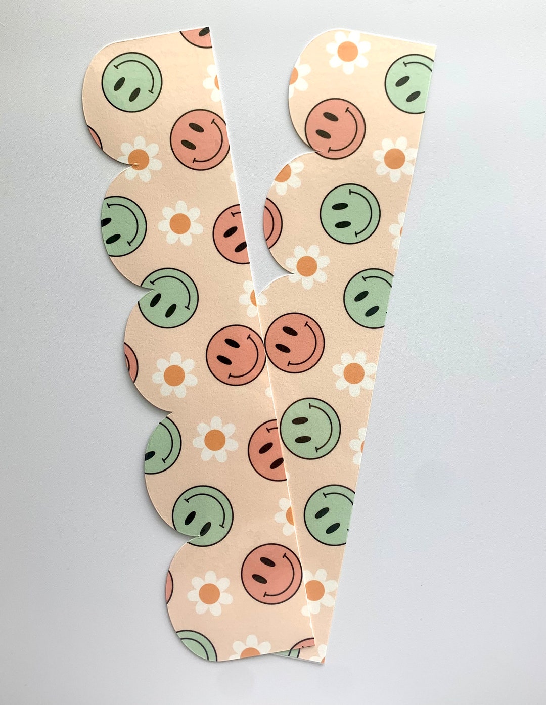 Smiley Face/flower Border (light Pink Background) - Printed and Cut for ...