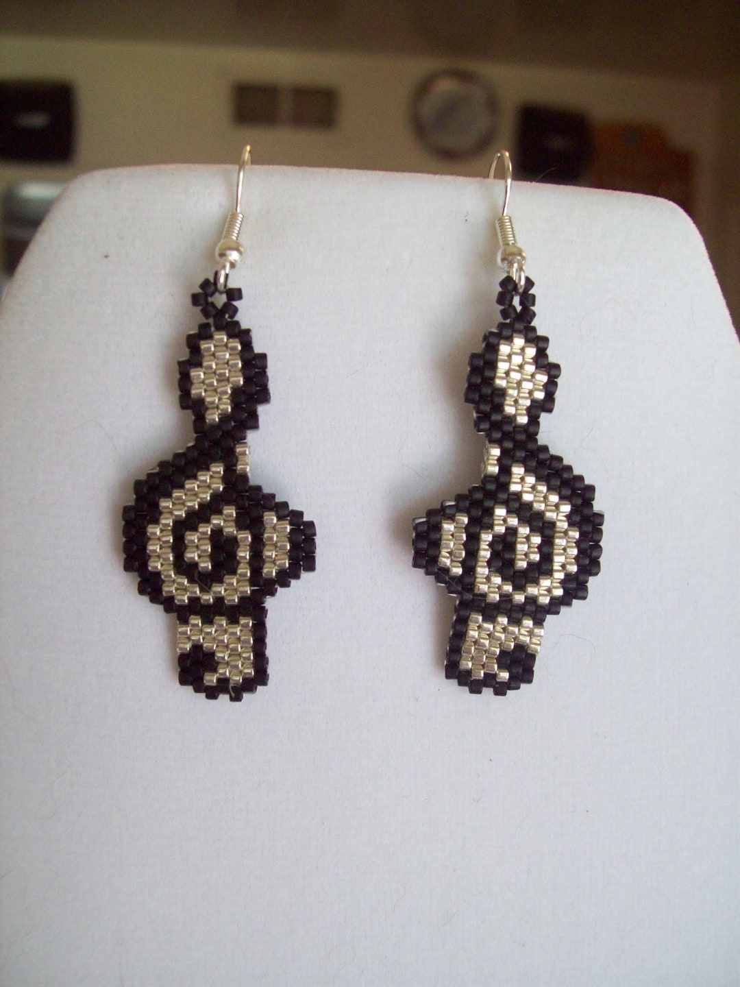 Native American Style Beaded Musical Note Black and Silver Southwestern ...