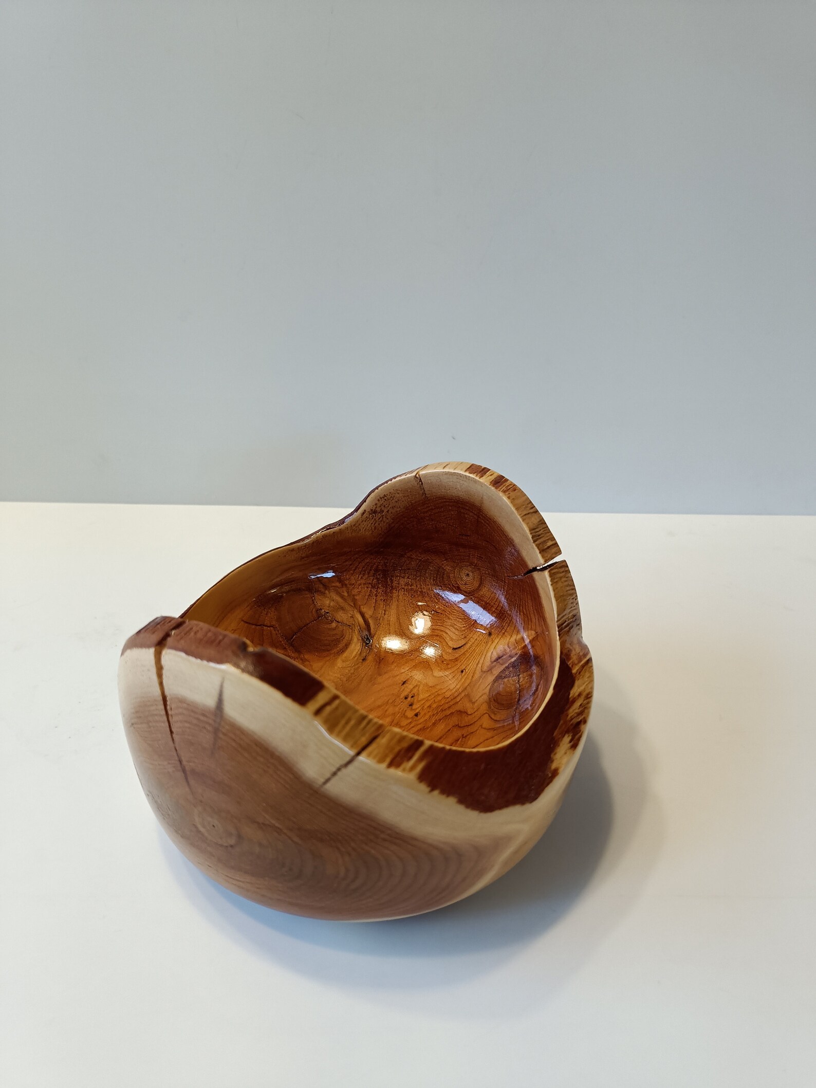 Handcrafted Juniper Wood Bowl: Natural Edge Lathe-turned Nut Bowl - Etsy
