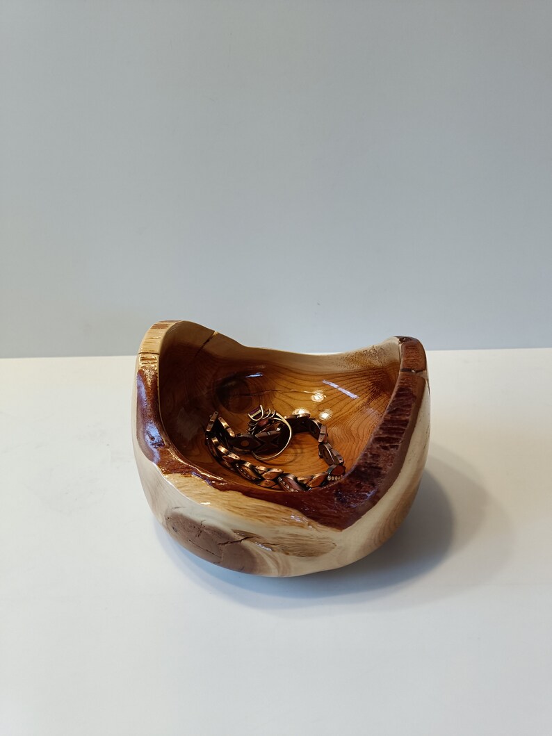 Handcrafted Juniper Wood Bowl: Natural Edge Lathe-turned Nut Bowl - Etsy