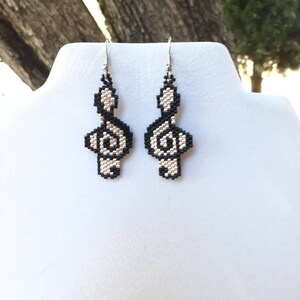Native American Style Beaded Musical Note Black and Silver Southwestern ...