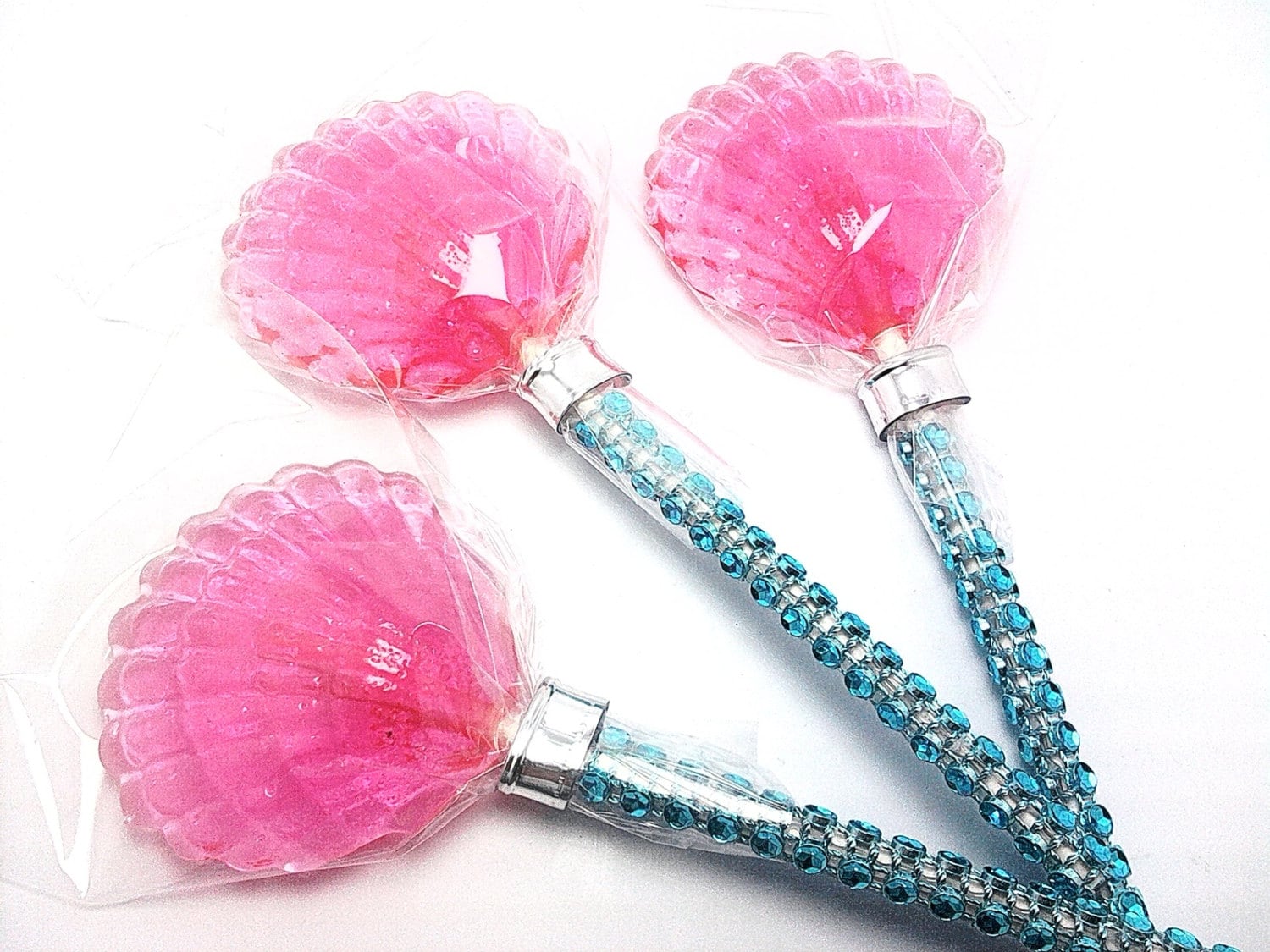12 CLAMSHELL LOLLIPOPS With Bling Sticks - Mermaid Party Favors - Etsy