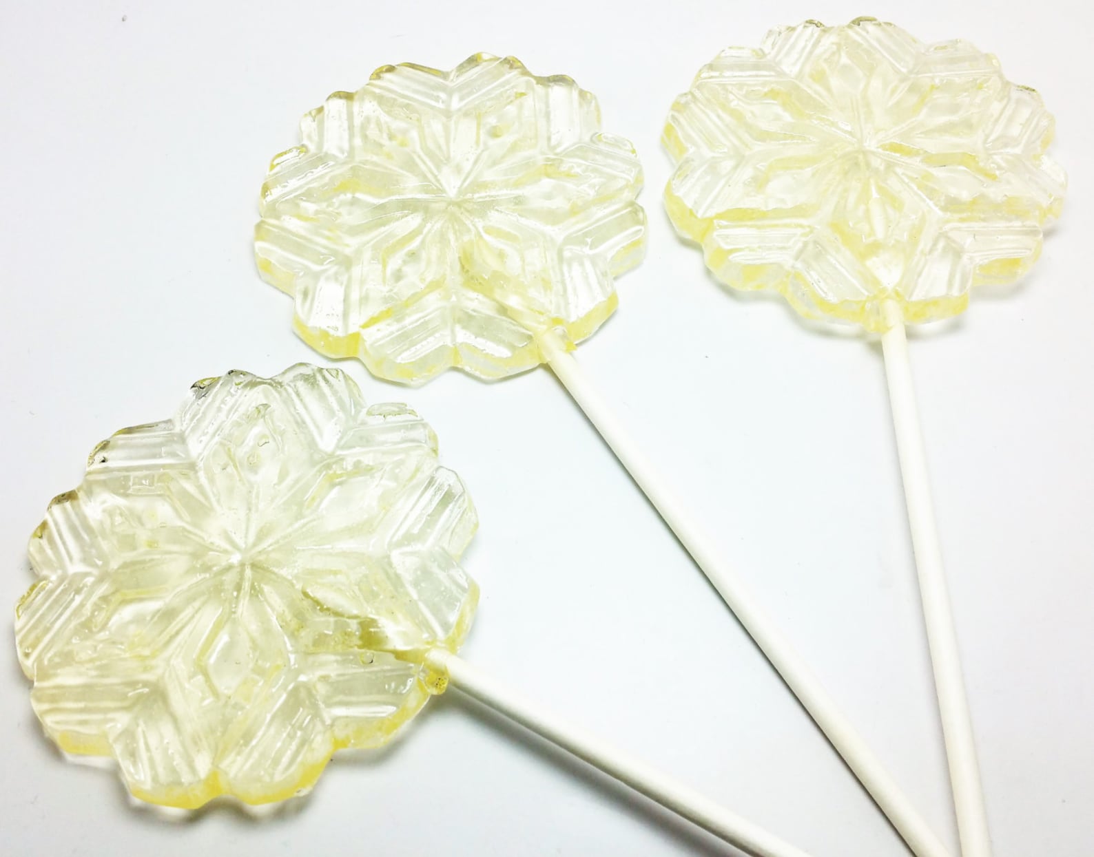 12 LARGE SNOWFLAKE LOLLIPOPS on 6 Stick Frozen - Etsy