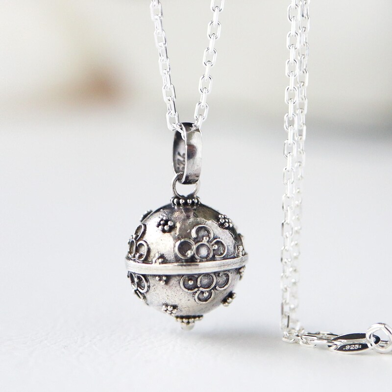 Sound Ball Necklace - Etsy