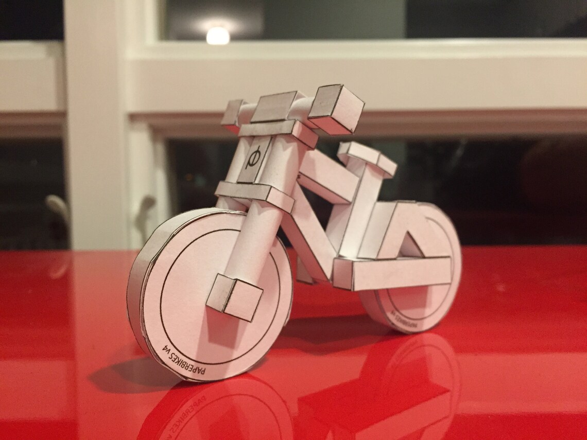 3d Papercraft - Paperbikes V4 - Downhill and Freeride Papercraft Model ...