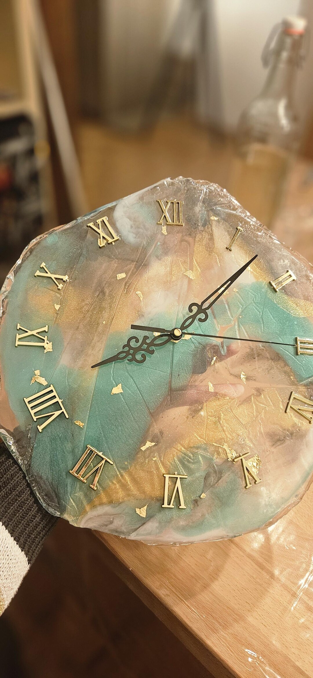 Modern Wall Clock Made of Epoxy Resin – Handmade Unique Piece, Silent ...