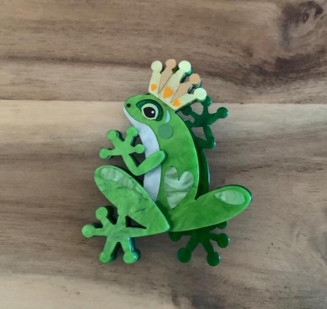 Kiss and Tell Brooch Frog Fairy Tale Pin New With Defect/ All Item ...