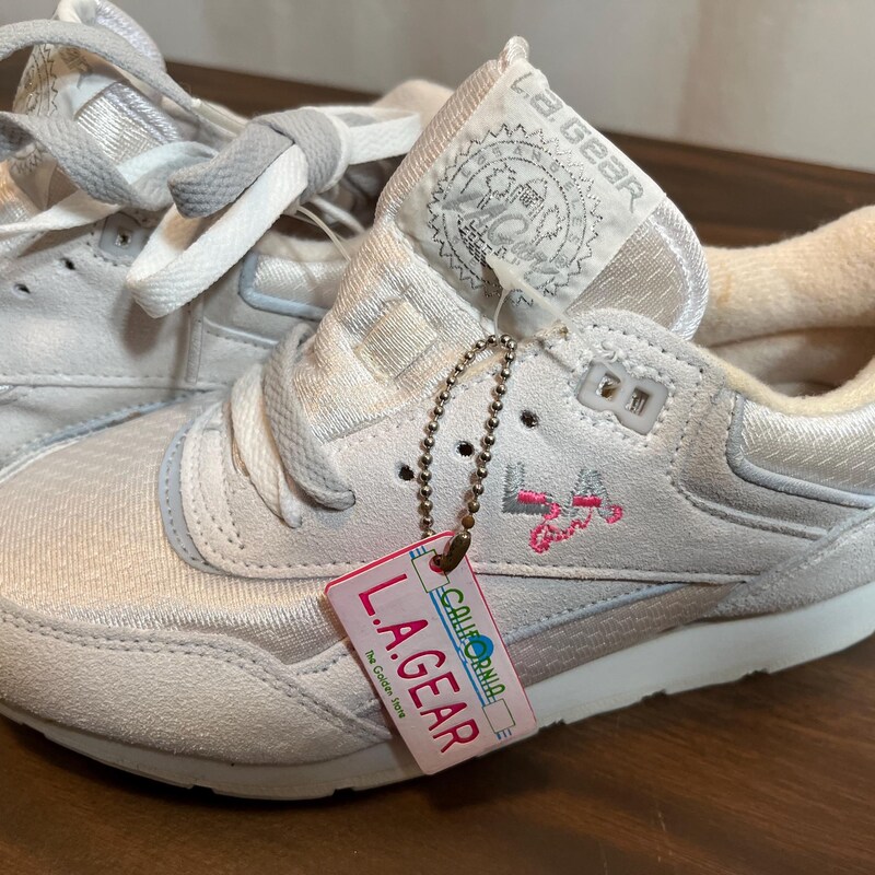 La Gear Sneaker - Etsy