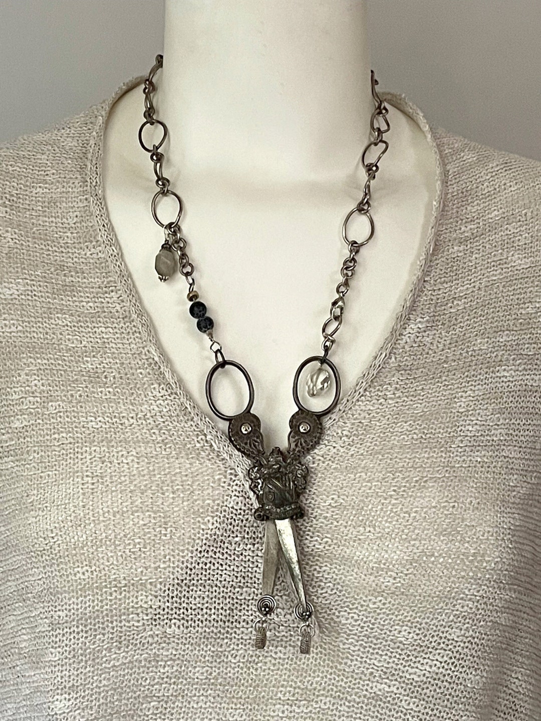 Antique Scissors Pendant Necklace Narrative Jewelry - Etsy