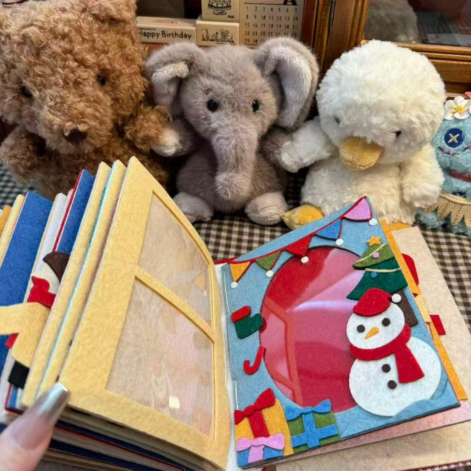 Handmade Valentine's Day Felt Photo Album: Pastel Scrapbook Anniversary ...