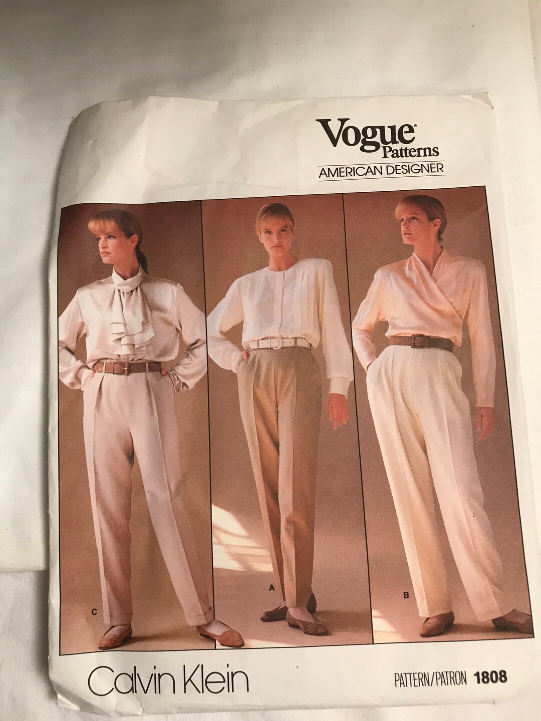 Uncut Vogue 1808 Calvin Klein Amercan Designer Pants Size 10 Waist 25 ...
