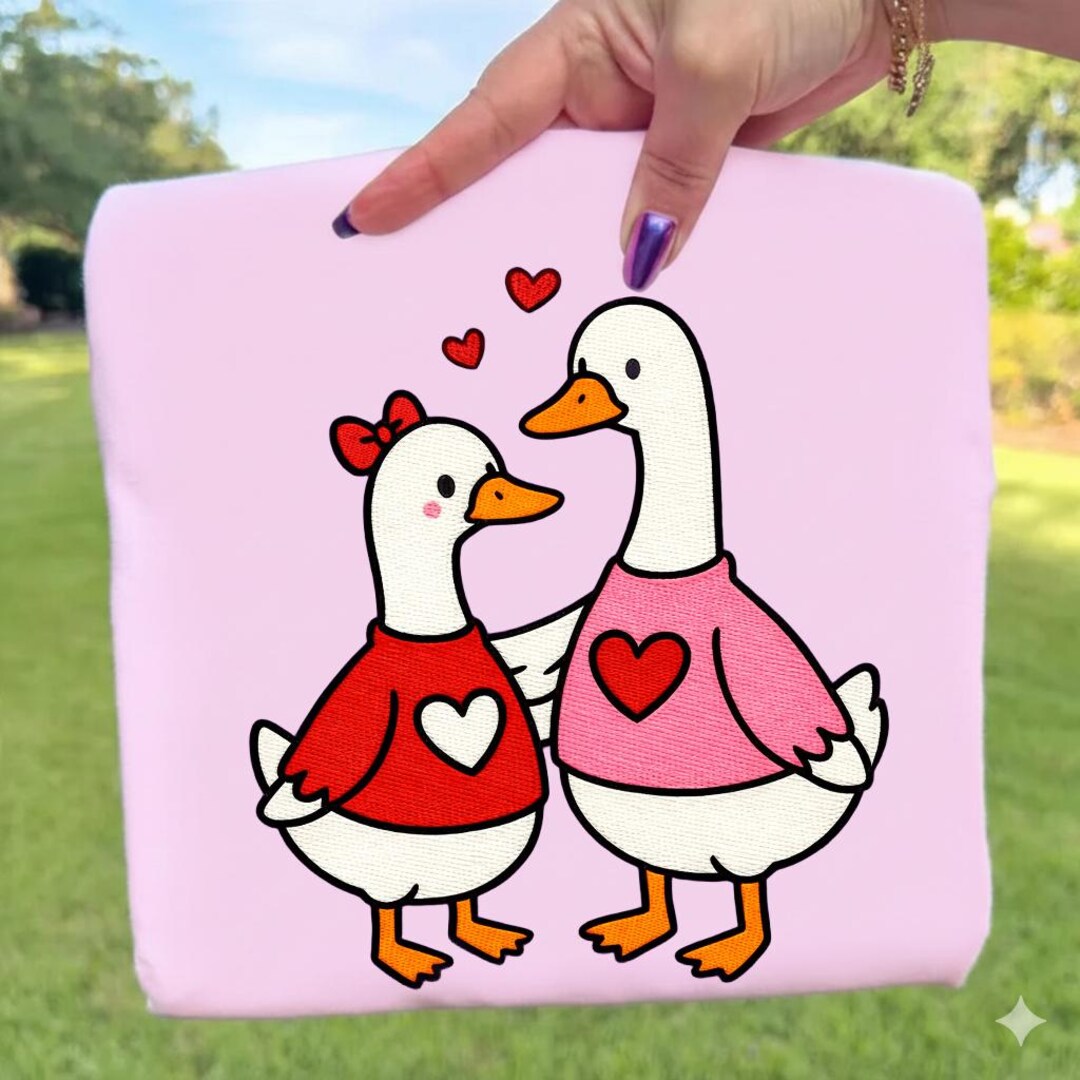 Cute Goose Couple Design, Love Goose Retro Valentine Goose Machine ...