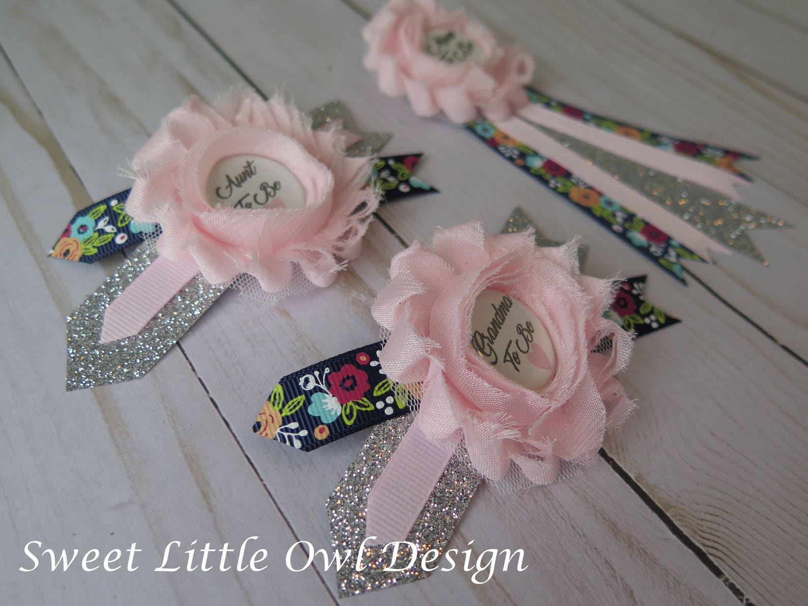 Floral Mom to Be Pin- BABY SHOWER PIN- Navy Floral, Light Pink With ...