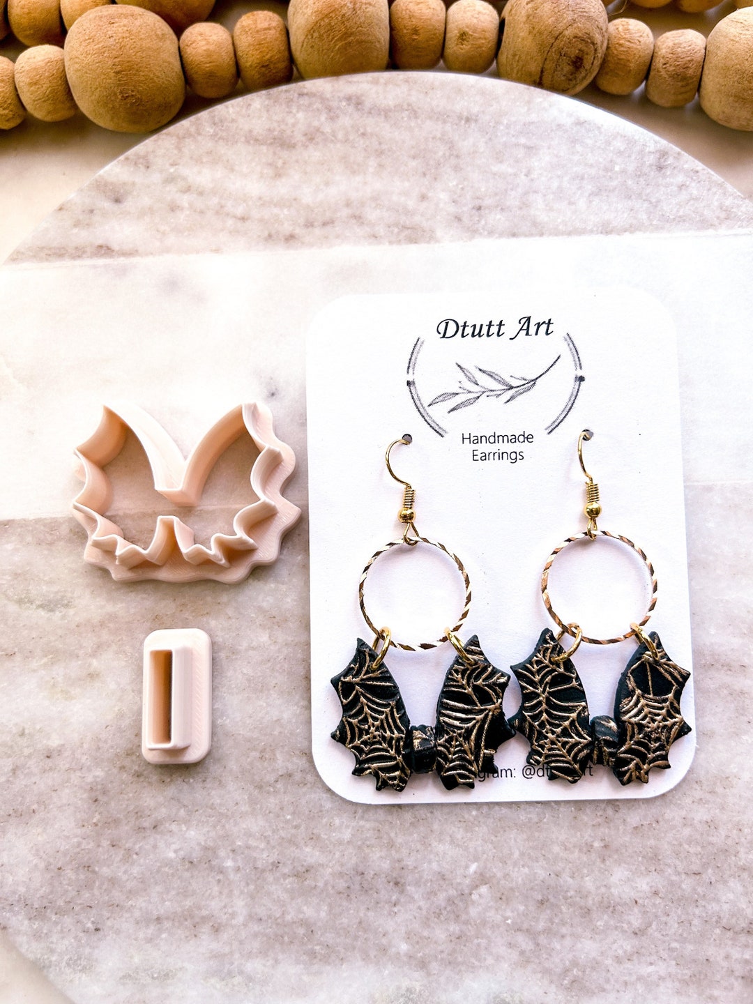 BAT BOWTIE Clay CUTTER// Halloween Clay Cutters, Pla Filament, Clay ...