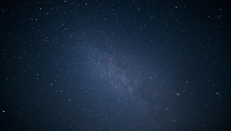 Shooting Stars Cosmic Calm Loops Vol. 1 – Ambient Space Wallpapers ...